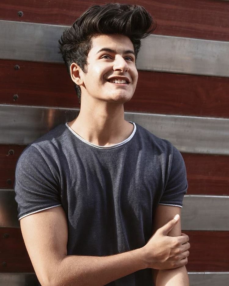 Manjul Khattar Age, Biography, Height, Net Worth, Family & Facts