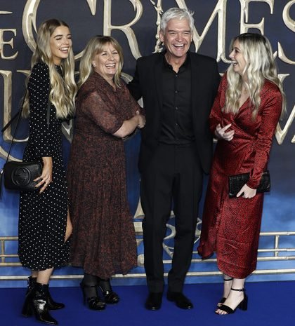 Ruby Lowe Age, Biography, Height, Net Worth, Family & Facts