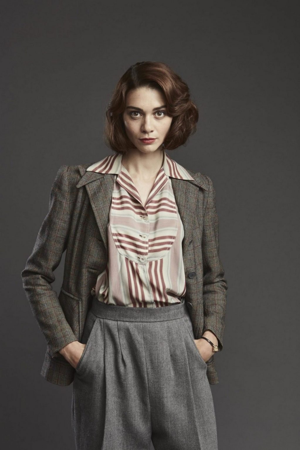 Emma Appleton Age, Biography, Height, Net Worth, Family & Facts