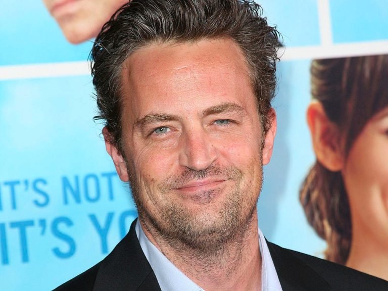 Matthew Perry Age, Biography, Height, Net Worth, Family & Facts