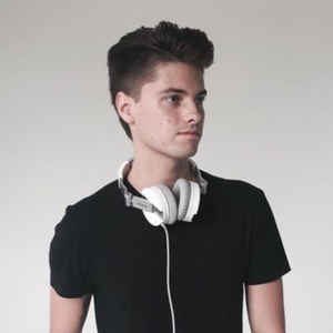 Chase Ryan Age, Biography, Height, Net Worth, Family & Facts