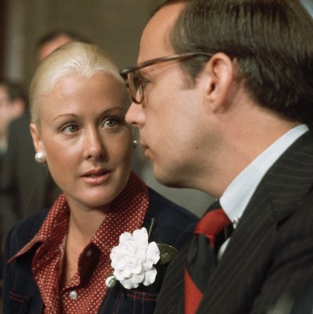 Maureen Dean Age, Biography, Height, Net Worth, Family & Facts