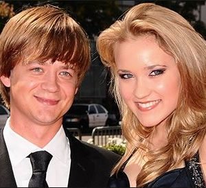 Jennifer Earles Age, Biography, Height, Net Worth, Family & Facts