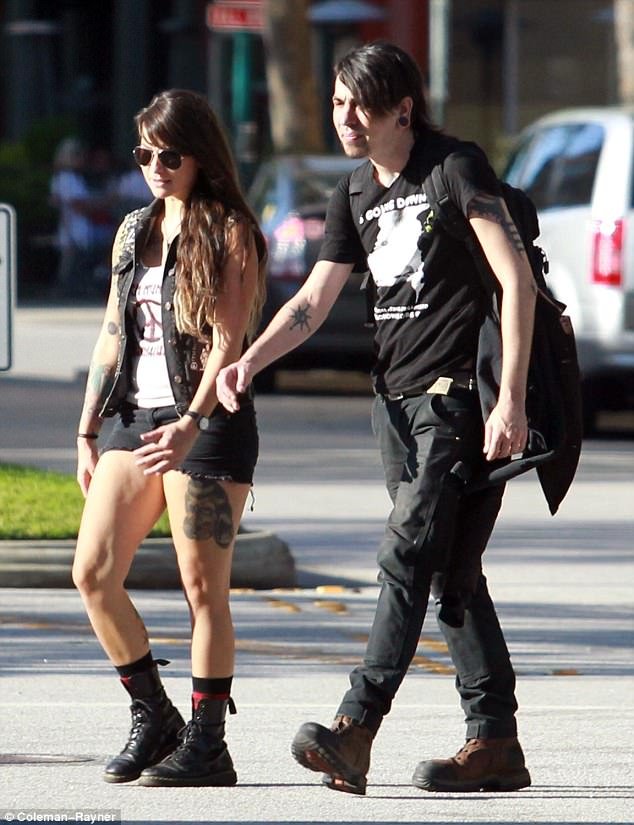 Alex Aniston Age, Biography, Height, Net Worth, Family & Facts