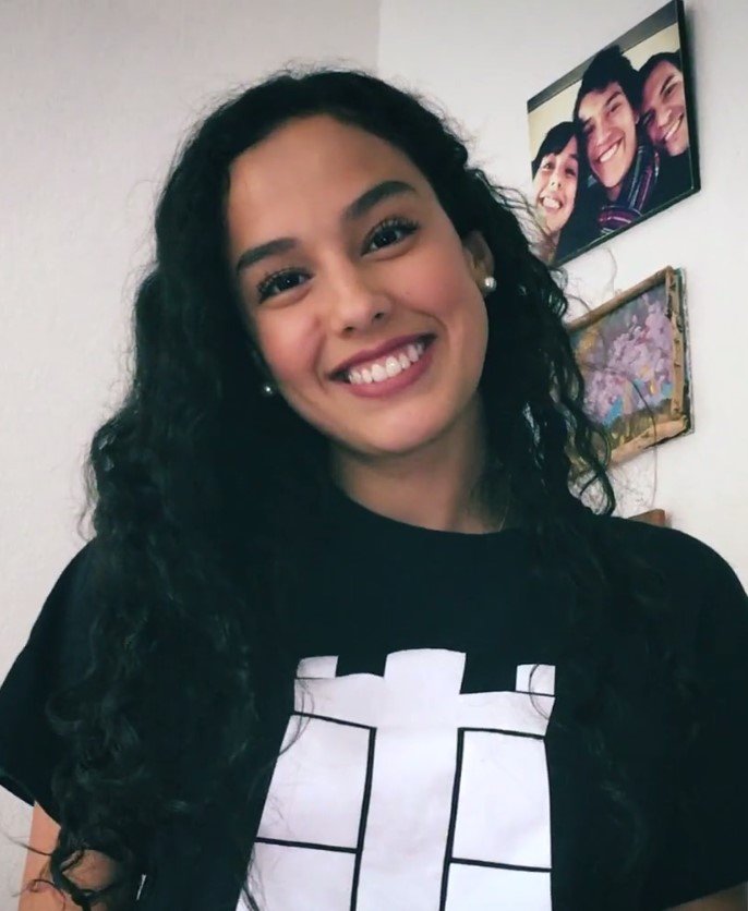 Ana María Estupiñán (Colombian actress and singer) Age, Biography ...