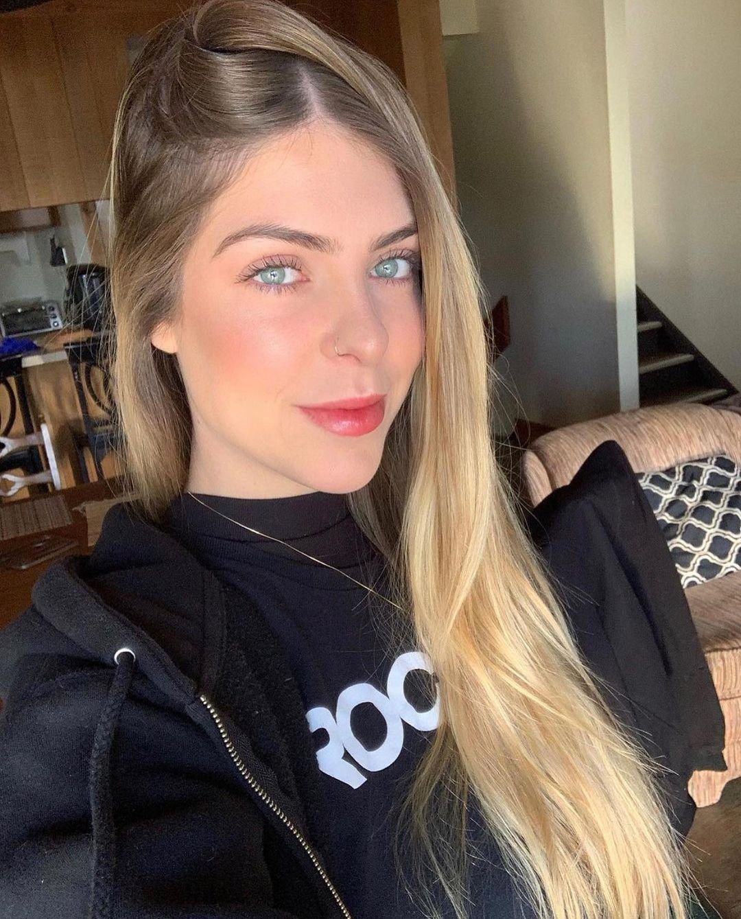 Ana Bruna Avila Age, Biography, Height, Net Worth, Family & Facts