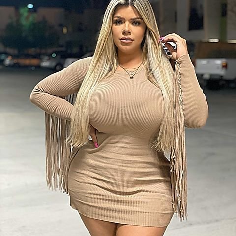 Shell Raven Age, Boyfriend, Biography, Height, Net Worth, Family & Facts