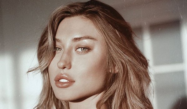 Stefanie Gurzanski Age, Biography, Height, Net Worth, Family & Facts