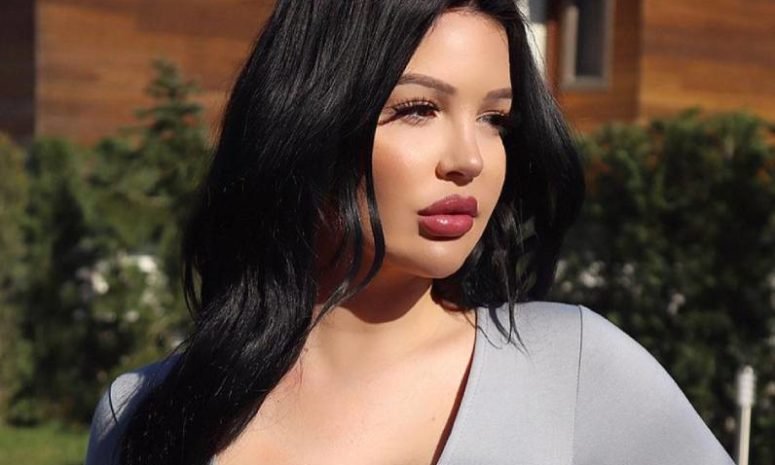 Elizabeth Georgina Age, Biography, Height, Net Worth, Family & Facts