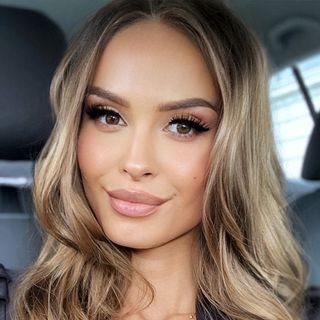 Marta Patrycja Age, Biography, Height, Net Worth, Family & Facts