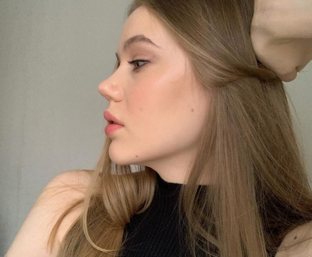 Zlata Platon Age, Biography, Height, Net Worth, Family & Facts