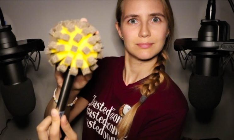 fastASMR Age, Biography, Height, Net Worth, Family & Facts