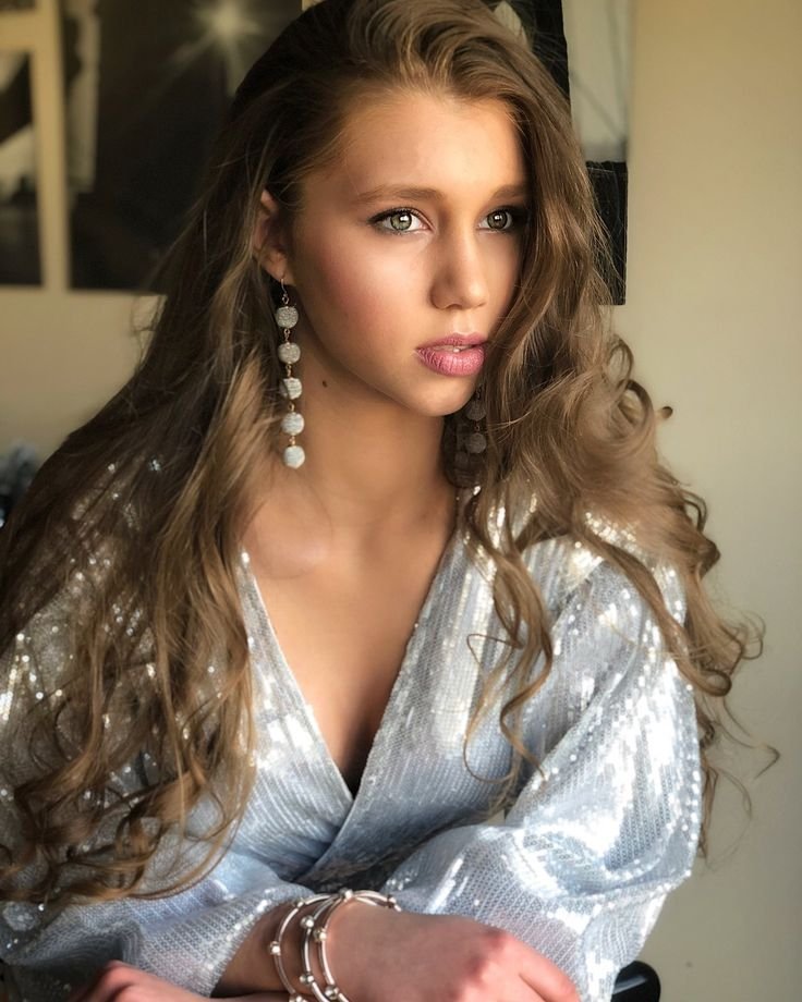 Malvina Polikarpova (Model) Age, Biography, Height, Net Worth, Family ...