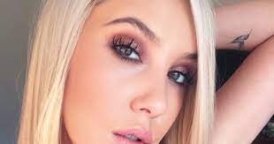 Isa Castro (Internet Personality) Age, Biography, Height, Net Worth ...