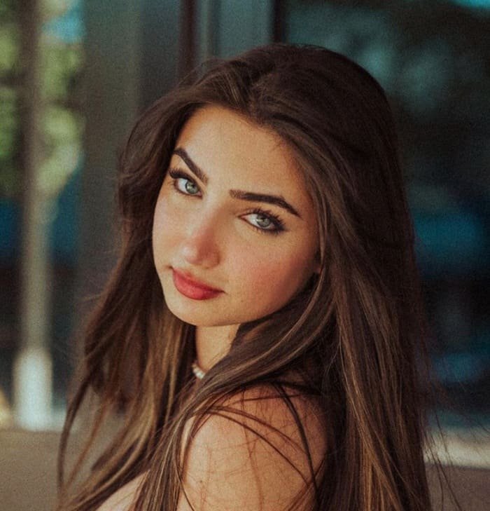 Taylor Machat Age, Biography, Height, Net Worth, Family & Facts