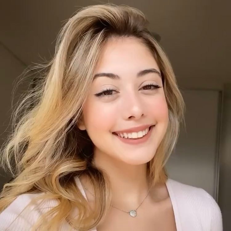 Ananda Morais Age, Biography, Height, Net Worth, Family & Facts