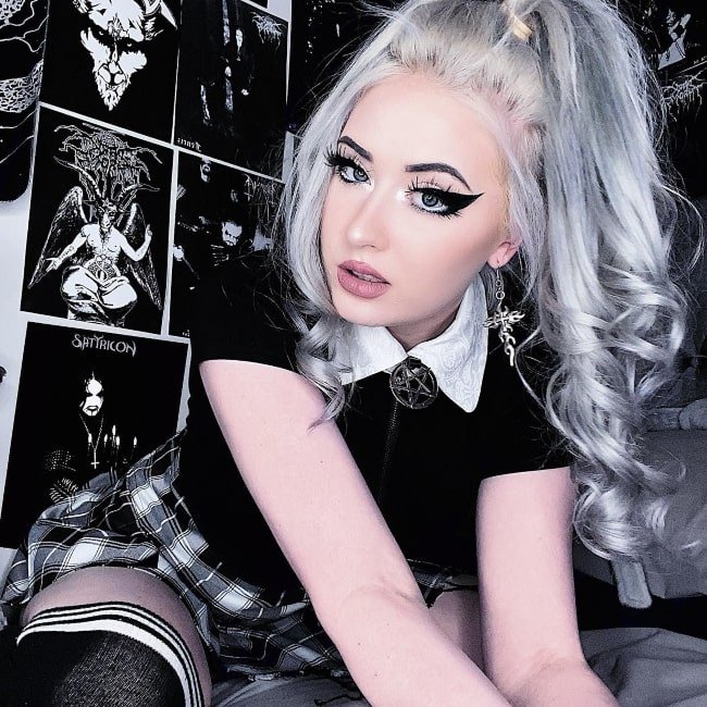 Kaytlyn Stewart Age, Biography, Height, Net Worth, Family & Facts
