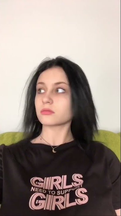 Hayley Stewart (Haylo Hayley) Age, Biography, Height, Net Worth, Family & Facts