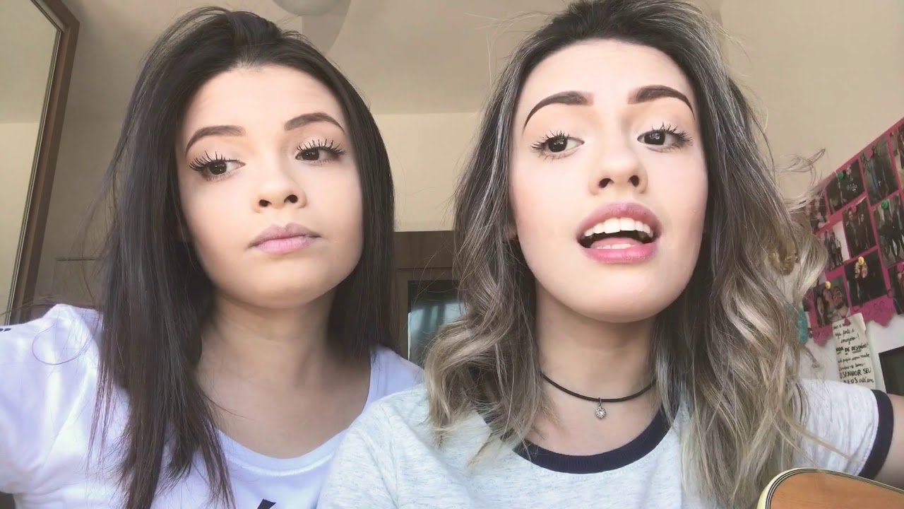 Carol & Vitoria Age, Biography, Height, Net Worth, Family & Facts