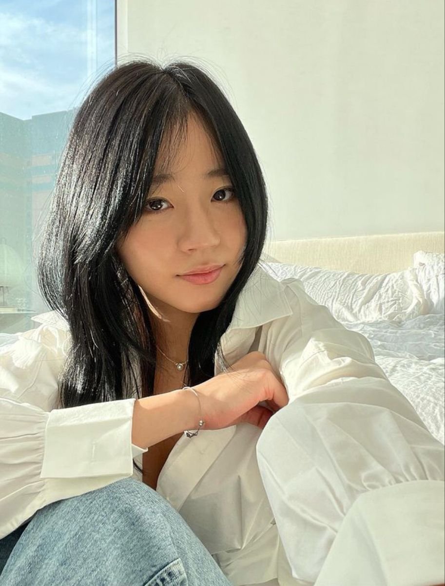 Evelyn Ha Age, Biography, Height, Net Worth, Family & Facts