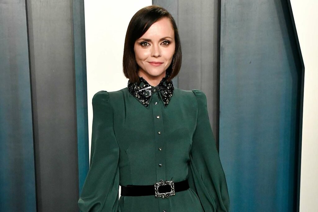 Christina Ricci (American actress) Age, Biography, Height, Net Worth ...