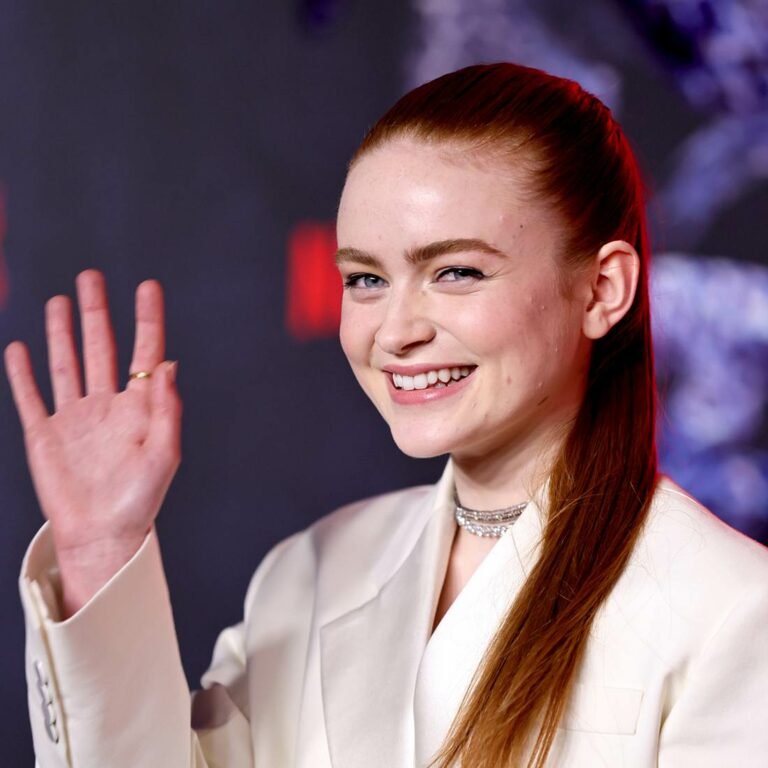 Sadie Sink Age, Biography, Height, Net Worth, Family & Facts
