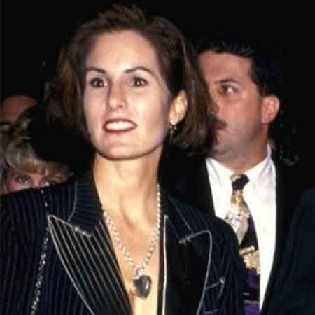 Cindy Costner Age, Biography, Height, Net Worth, Family & Facts