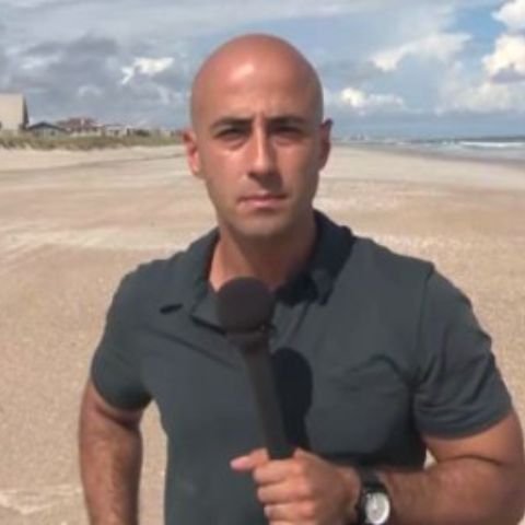 Mola Lenghi Age, Biography, Height, Net Worth, Family & Facts