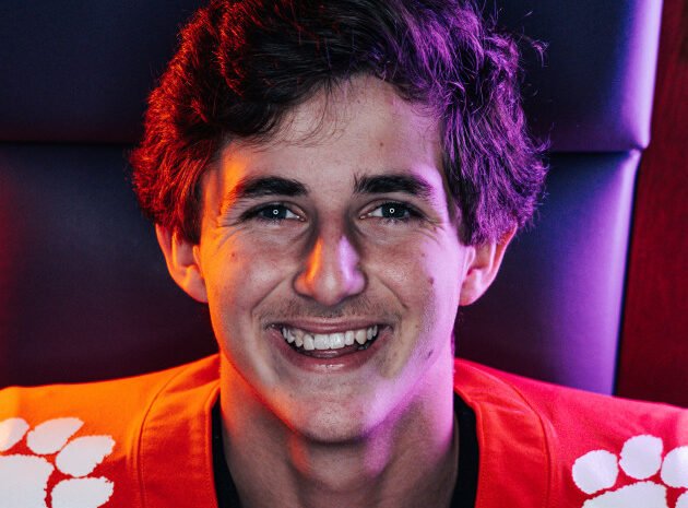 Clay Swinney Age, Biography, Height, Personal Life, Net Worth & Facts