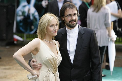 David Gordon Rowling Murray Age, Biography, Height, Net Worth, Family ...