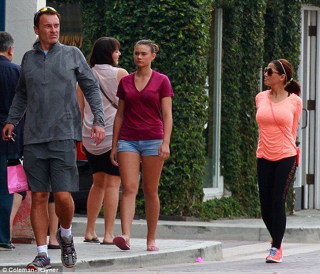 Madison Elizabeth McMahon (Julian McMahon's Daughter) Age, Biography ...