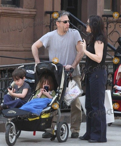 Maggie Rose Stewart (Jon Stewart's Daughter) Age, Biography, Height ...
