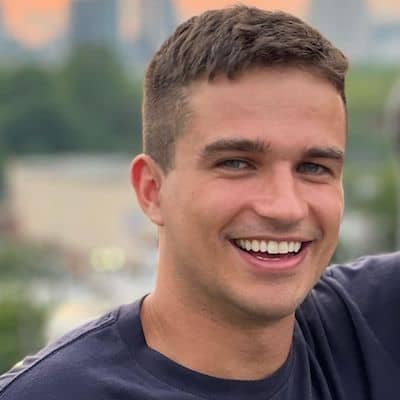 Beau Martin McGinley Age, Biography, Height, Personal Life, Net Worth ...