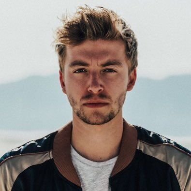 Taylor Baxter Burton Age, Biography, Height, Personal Life, Net Worth ...