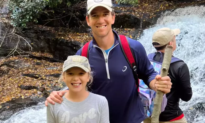 Ava Frances Manning Age, Biography, Height, Personal Life, Net Worth ...