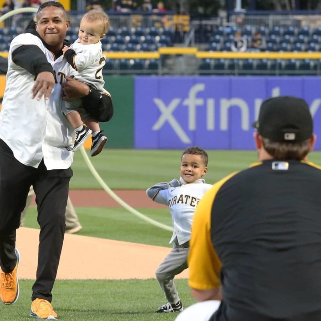 Roberto Clemente Jr Age, Biography, Height, Personal Life, Net Worth ...