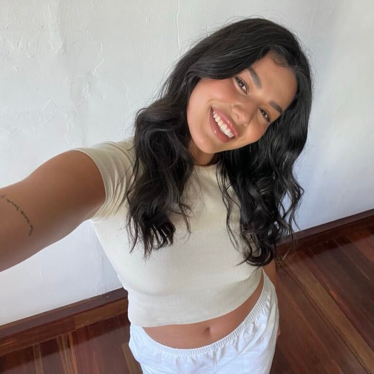 Devon Jenelle Age, Biography, Height, Net Worth, Family & Facts