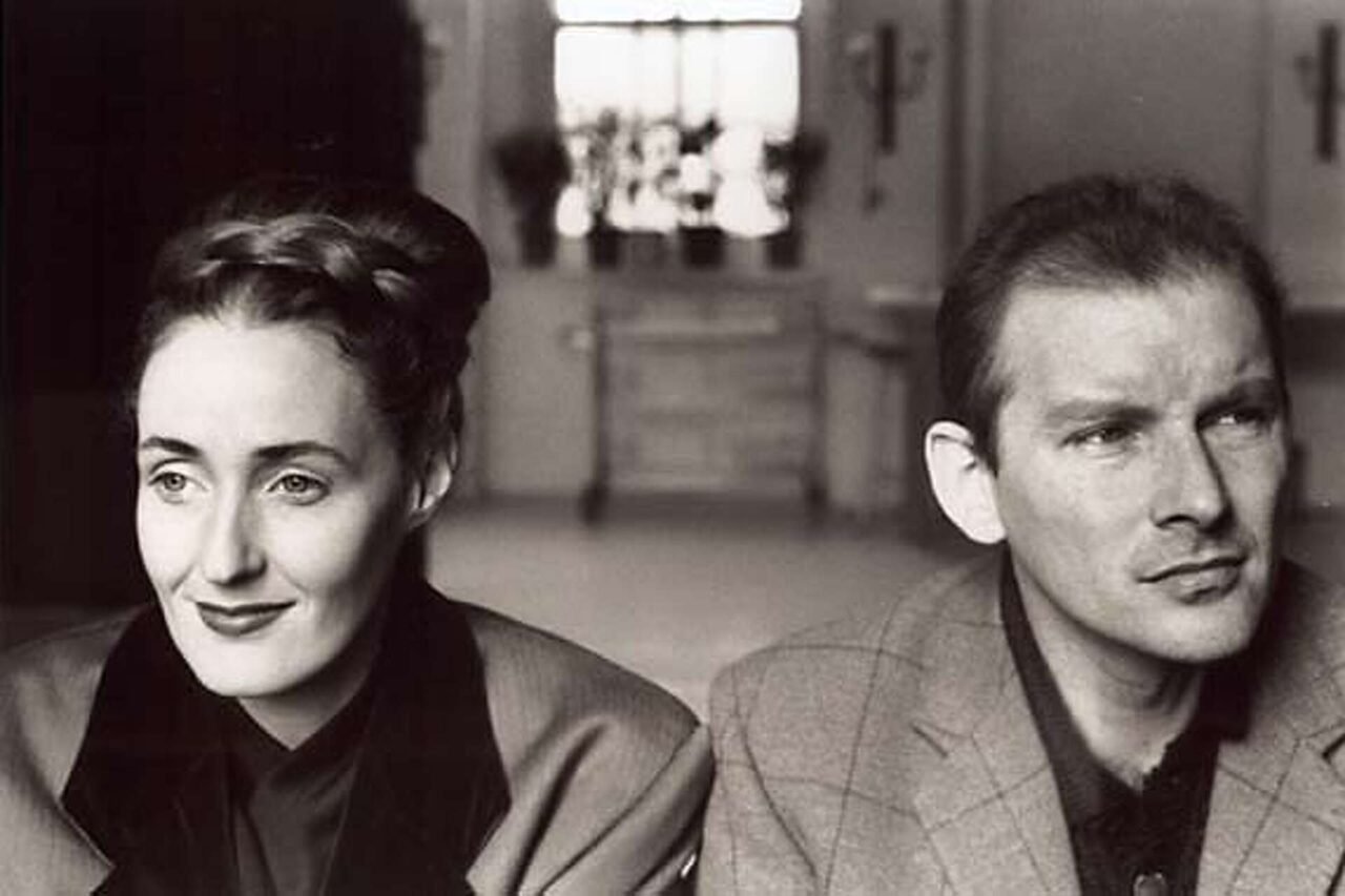 Lisa Gerrard Gladiator, Husband, Age, Daughters, Young, Height ...